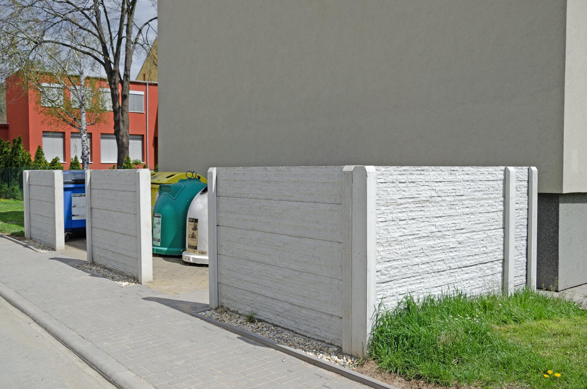 Betonové plotové sloupky a hlavice DEKOR (barva: natural) | Beton E-shop