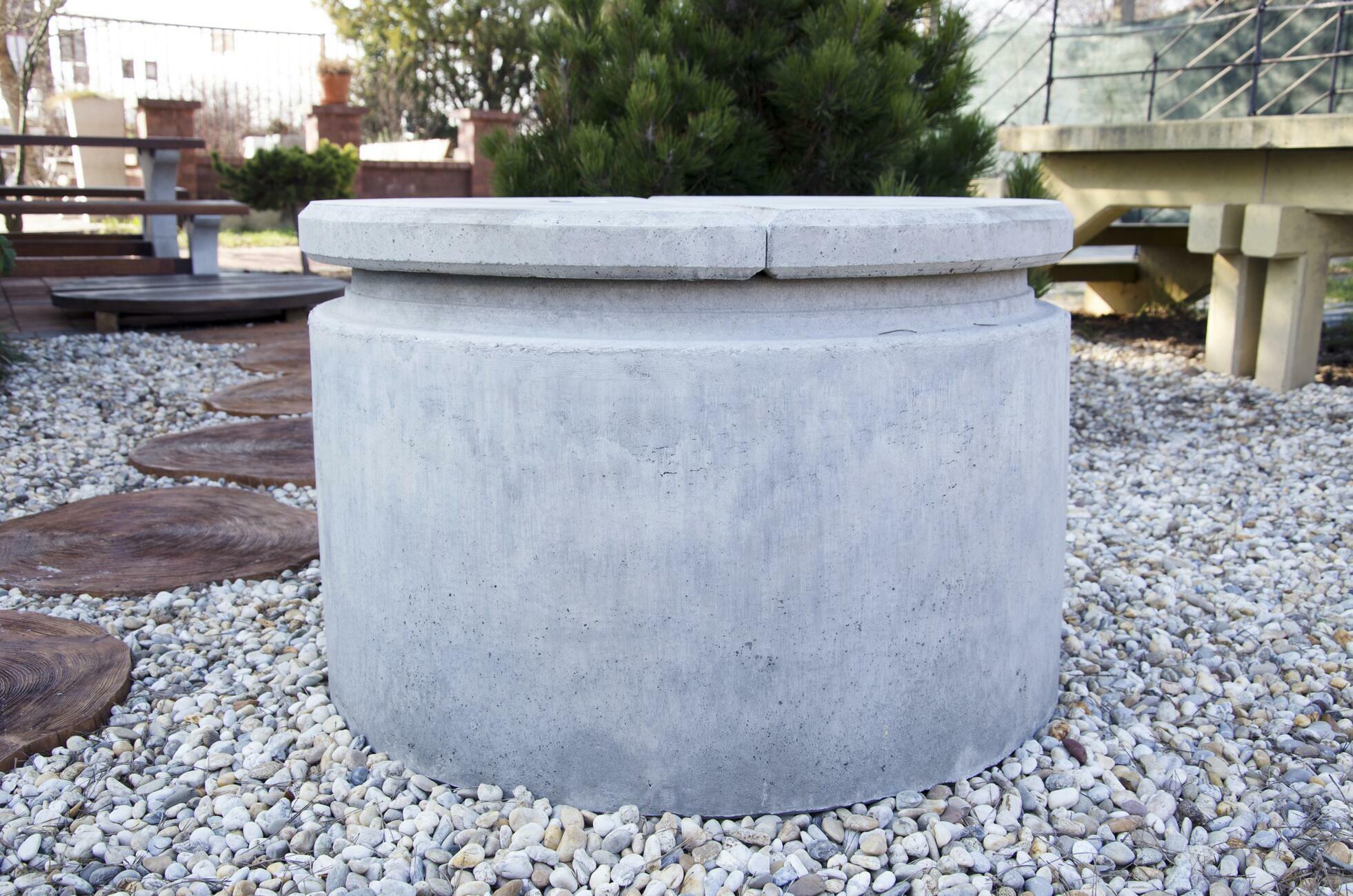 Betonové poklopy na studnu (barva: béžová) | E-shop s betonovými ...